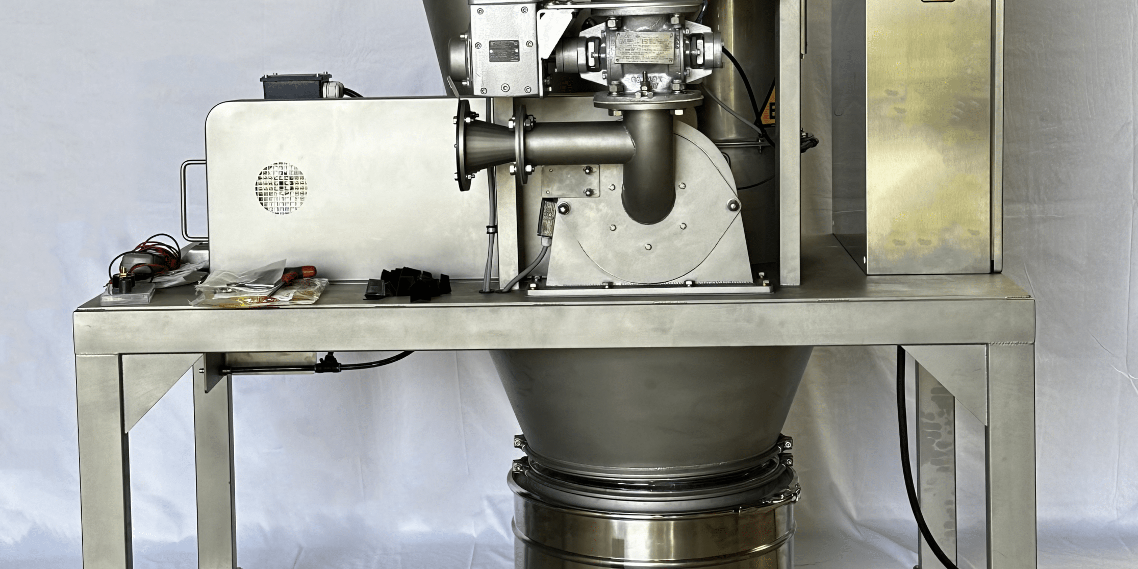 Industrial pin mill - precise and fine milling - Lessine